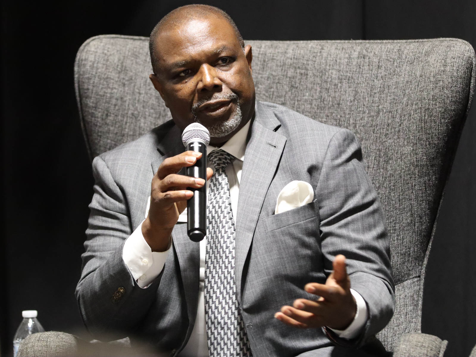 Runoff candidates for DeKalb CEO, District 4 commissioner promise ...