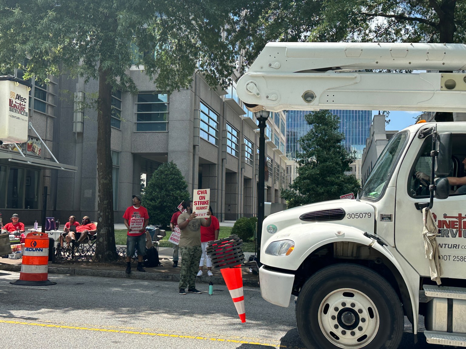 AT&T workers go on strike across Atlanta and Southeast over stalled ...