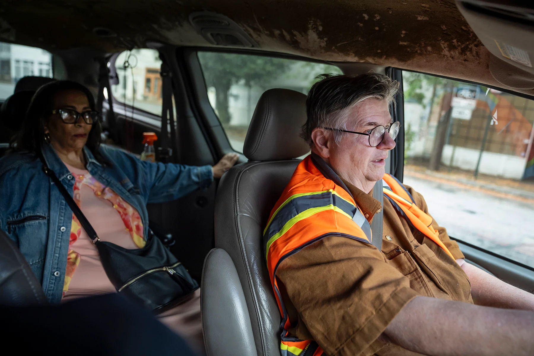Volunteers with wheelchair vans ensure disabled Georgians can vote on ...